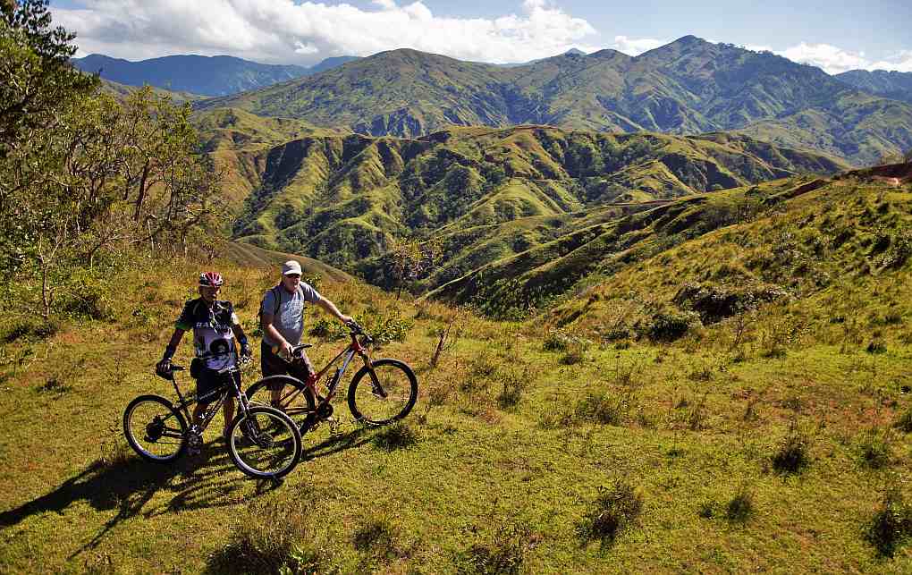 Top 10 Abra's Favourite Tourist Spots - silverbackpacker.com